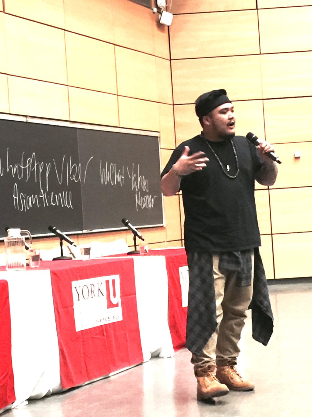 Fil-Canadian students explore ethnic identity through art | Global News