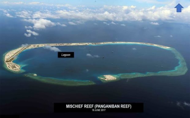 3 China war vessels park at Panganiban Reef inside PH EEZ | Global News