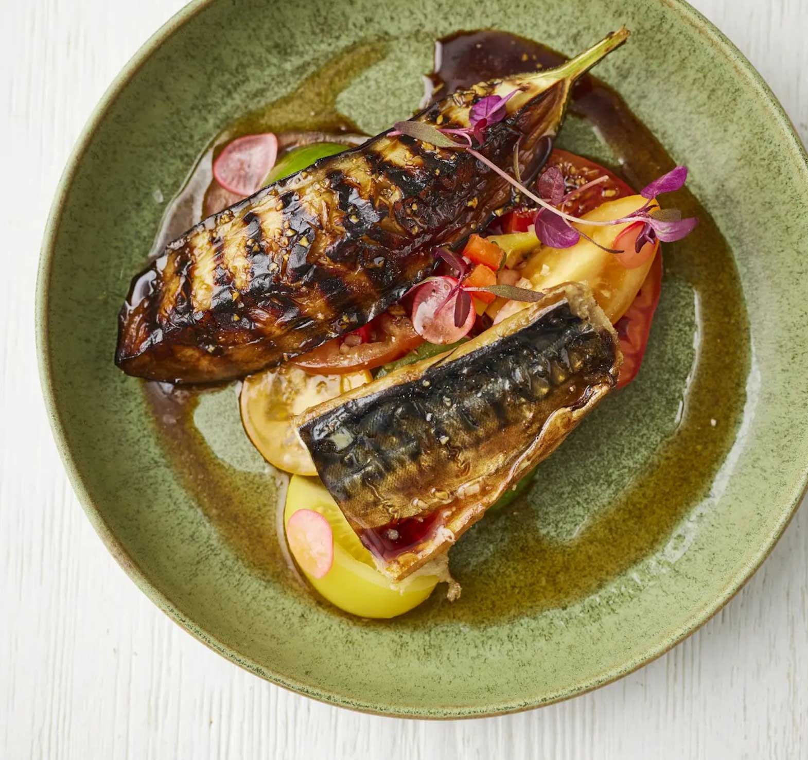 Filipino chef dazzles British public in TV competition | Global News