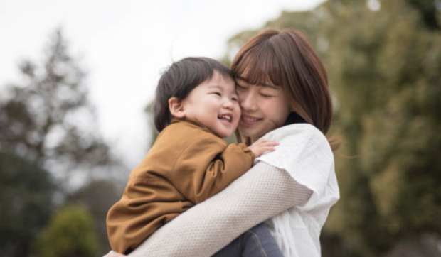 From surviving to thriving: Tips for moms to navigate post-pandemic ...