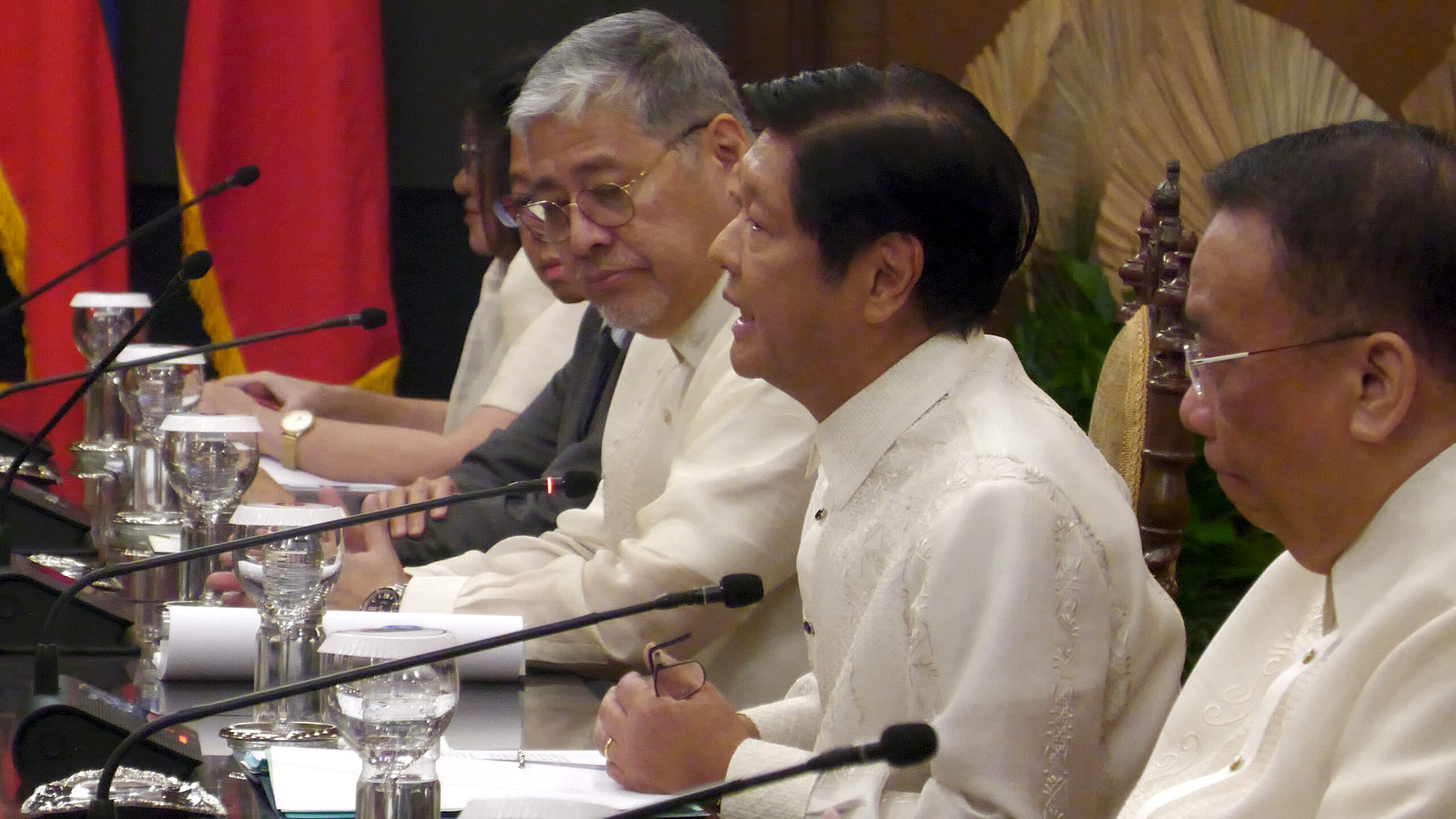 Bongbong Marcos, Horta tackle direct flights, social security ...