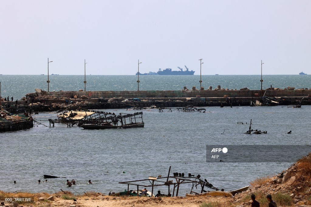 US military says first aid delivered to Gaza via temporary pier