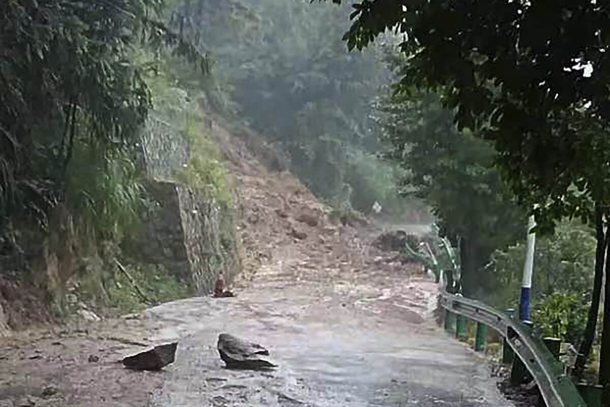 11 killed by mudslide in China as storm Gaemi drench region