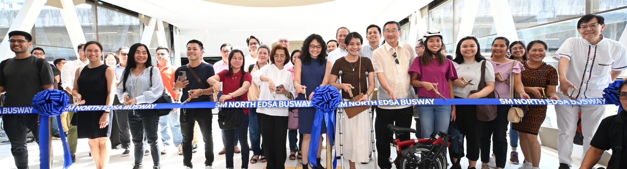 SM North EDSA Busway Concourse now ready to serve commuter | Global News