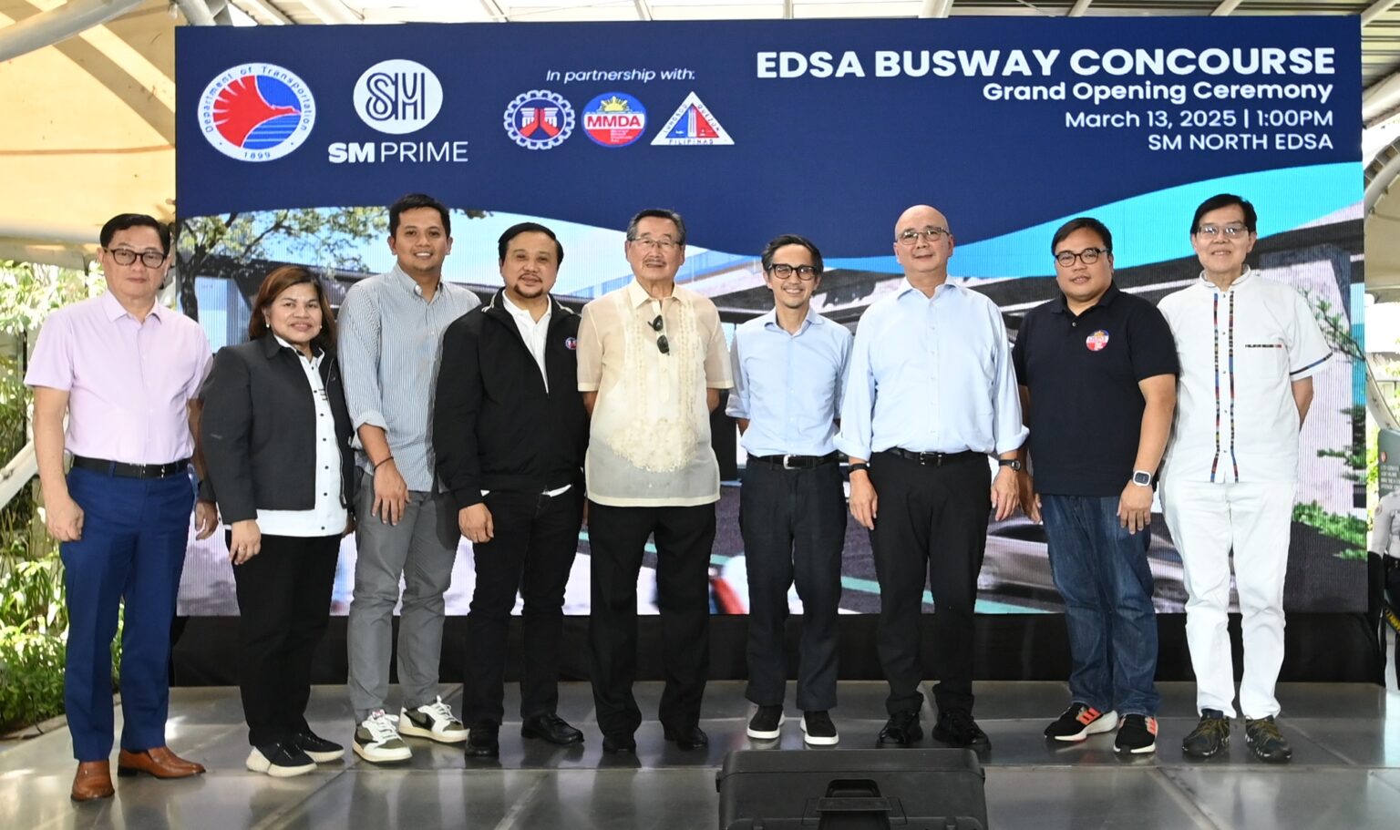 SM North EDSA Busway Concourse now ready to serve commuter | Global News