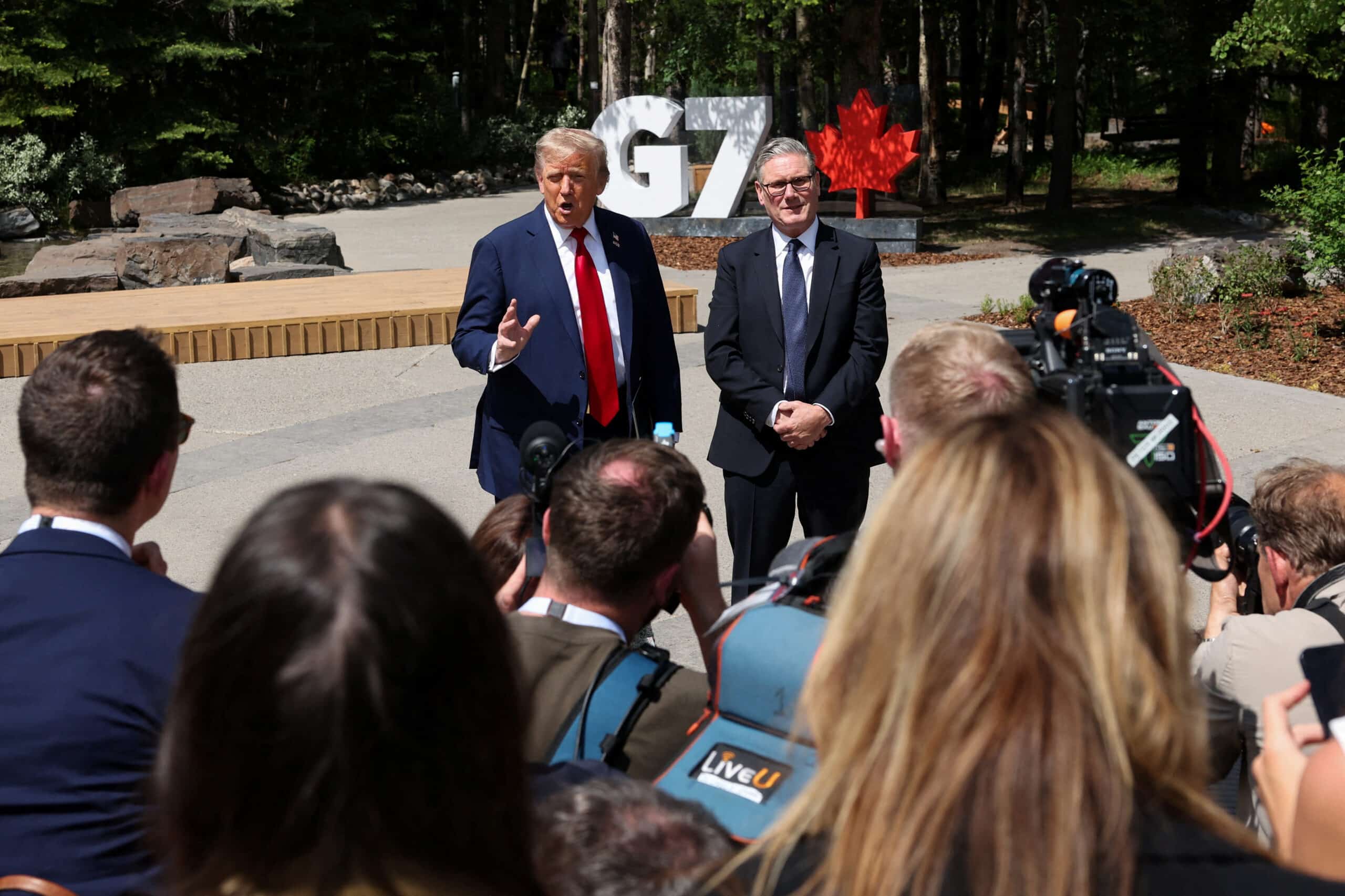 Trump presses Iran to talk but holds back on joint G7 call