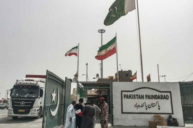 Pakistan shuts border with Iran as Tehran trades strikes with Israel