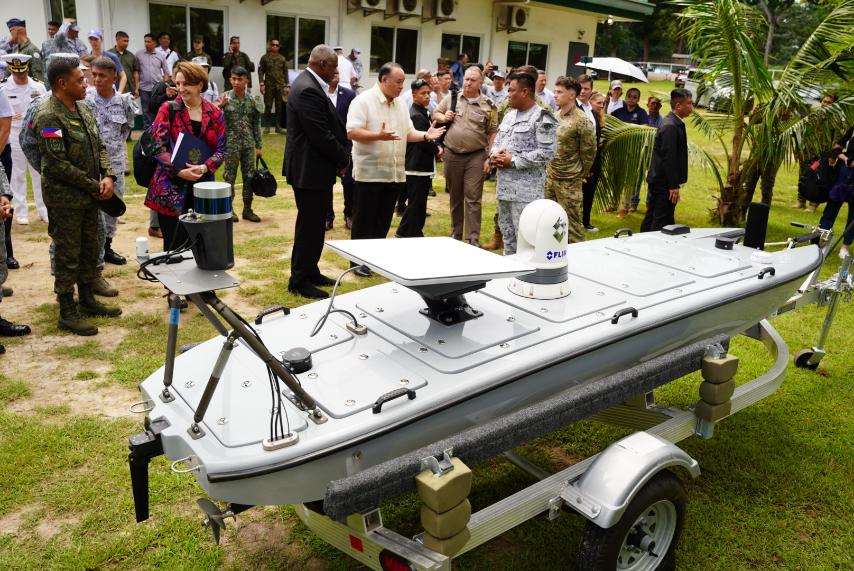PH Navy’s Mantas T-12 semi-submersibles still in training phase