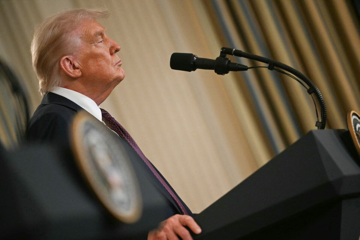 Trump to address rare mass meeting of US military leaders